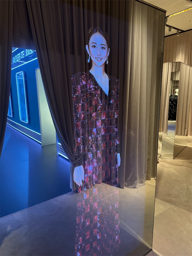 Gucci Ginza Flagship グッチ銀座フラッグシップ https://www.gucci.com/jp/ja/store ...