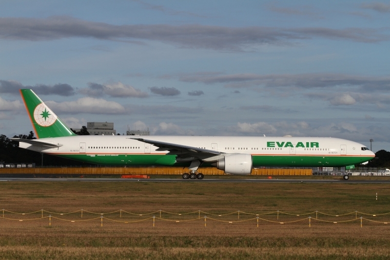 2015.11.16 成田空港 Part3 - ぽんぽこの飛行機写真館