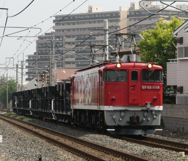 5/15 EF65-1118 と、1019号機 - 休日の屋根裏