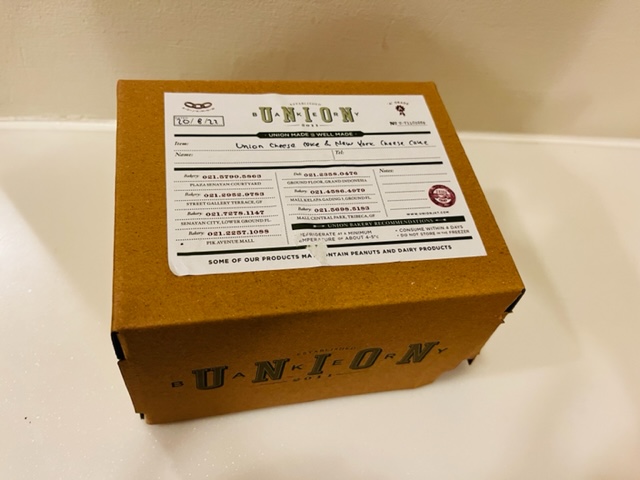 【ジャカルタのケーキ】プラザスナヤンのUNIONでテイクアウトしてみた - putritidurの日記