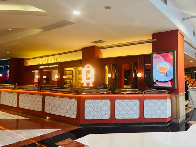 【ジャカルタのフレンチ・イタリアンレストラン】ポンドックインダモールの「Butteria」で看板メニューを試す - putritidurの日記