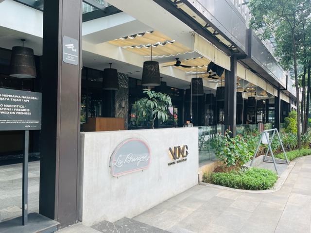 SCBDにあるホテル「Alila SCBD Jakarta」のレストラン「Vong Kitchen」での子連れブランチ - putritidurの日記