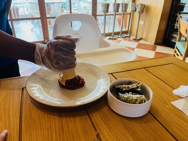 クニンガンの「One Satrio」にある日系スペイン料理レストラン「BARCELONA Dining and Bar」での子連れランチ ...