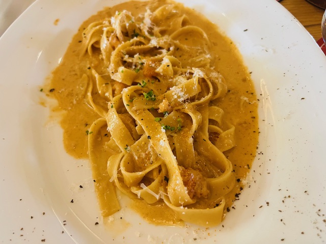 クニンガンの「One Satrio」にある日系スペイン料理レストラン「BARCELONA Dining and Bar」での子連れランチ ...