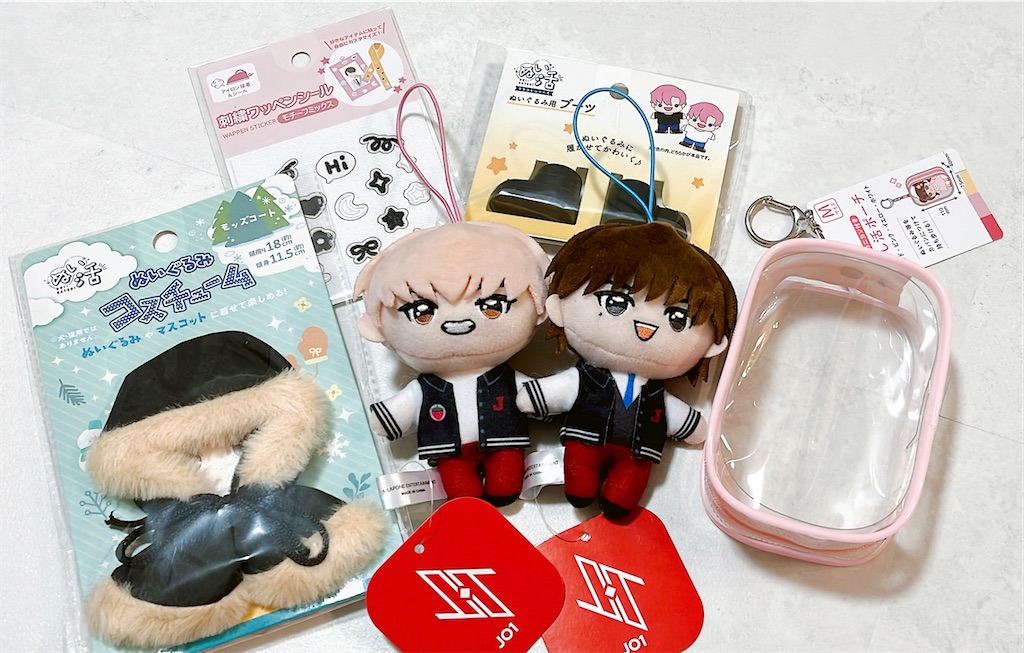 【ぬい活】GiGO×LAPONEぬいぐるみを100均×サンリオグッズでカスタム👕♡ - 日日是好日（ニチニチコレコウジツ）