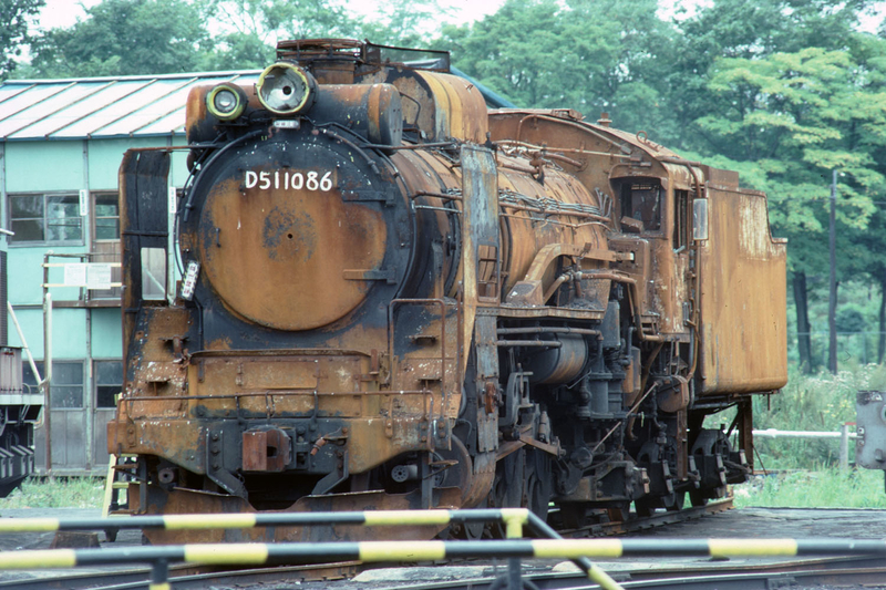追分へ廃車詣で - ただいま鉄道写真スキャン中