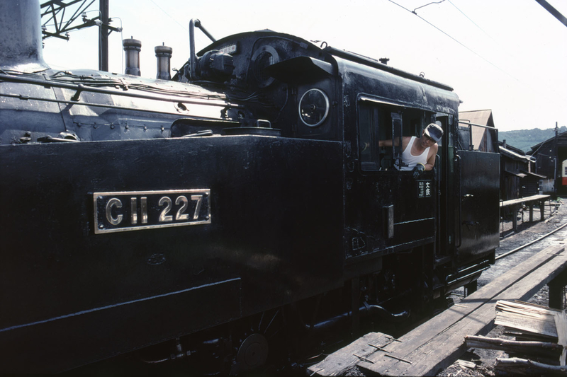 新金谷 - ただいま鉄道写真スキャン中