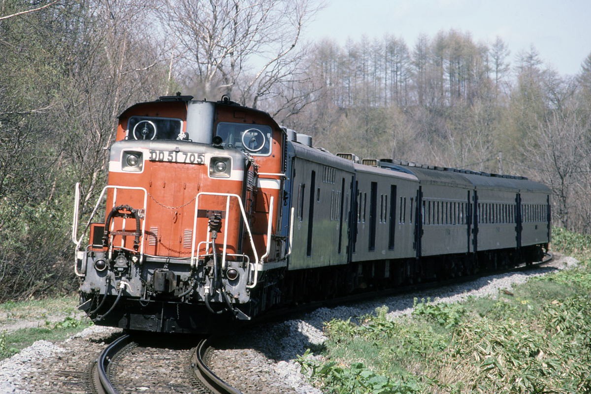DD51 1ダース - ただいま鉄道写真スキャン中