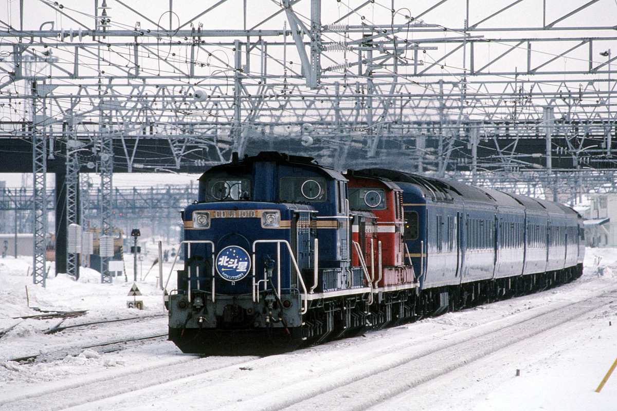 DD51 1ダース - ただいま鉄道写真スキャン中