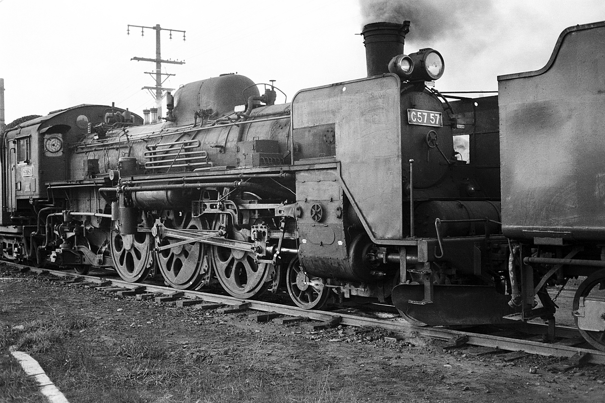 C57 57 - ただいま鉄道写真スキャン中