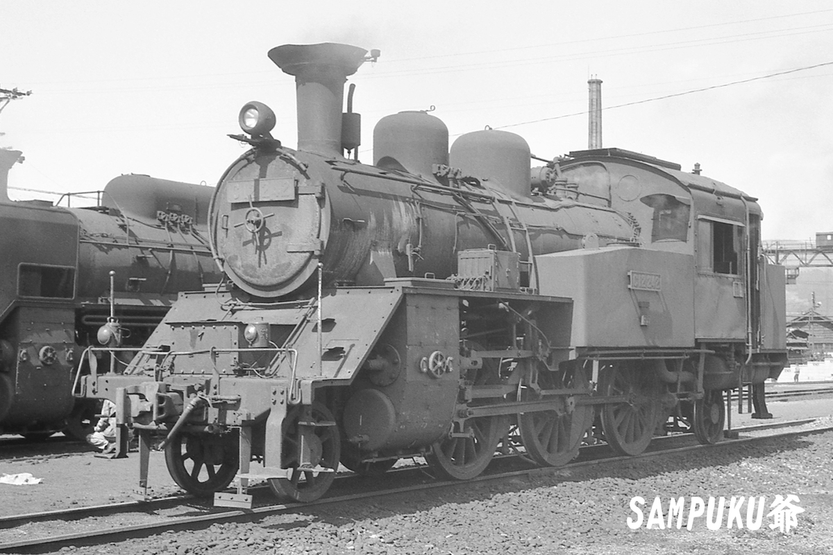 C12 222とC12 241とC12 242 - ただいま鉄道写真スキャン中
