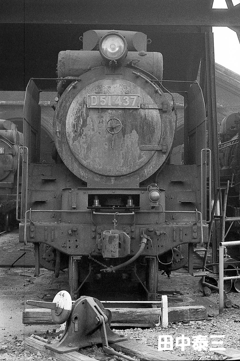 D51 437 - ただいま鉄道写真スキャン中