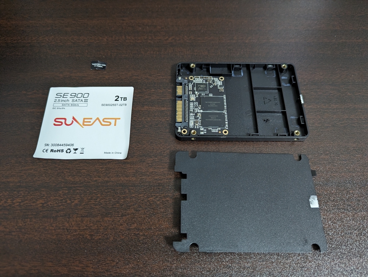 SUNEAST SE900 2TBを分解 - RamuneMemo