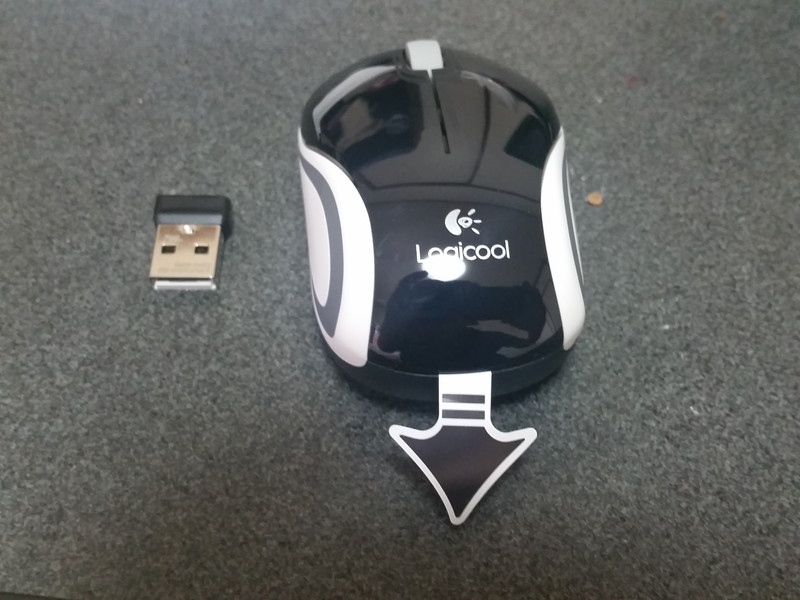 手の小さい方にお勧めのスモールマウス”ロジクール ワイヤレス ミニマウス ブラック M187BK” - 食べウォーク！美味しいもの食べ歩き情報