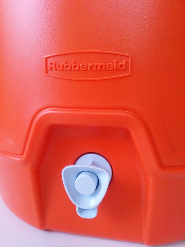 The Home Depot Water Jug - REDNECK ANTIQUES めくるめくアメリカ雑貨の世界