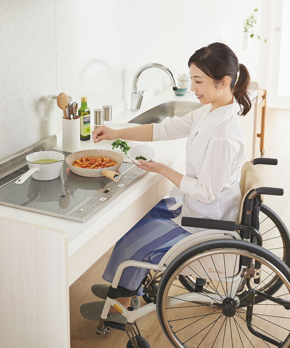 LIXIL（リクシル）のシステムキッチンの特徴と価格、リシェルSIなどのリフォーム実例と費用も紹介！ - リフォームタイムズ【SUUMO】-リフォーム・リノベーションのプロが発信する情報-