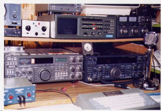 ラジオテレタイプ（RTTY） - JH7BMF Ham Radio diary Ⅱ