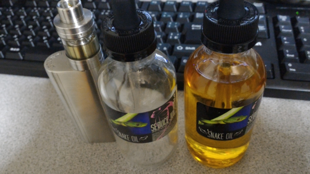 VAPE リキッド Snake Oil - 自由に生きる