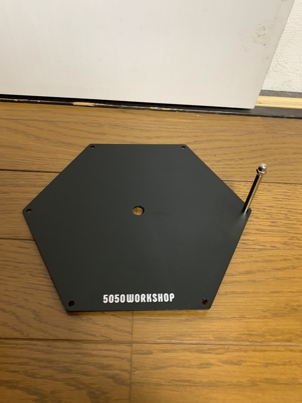 【キャンプギア】5050WORKSHOP：STAND PLATE for 2WAY STAND買っちった - ゆる～りキャンプブログ、略してゆるブロ