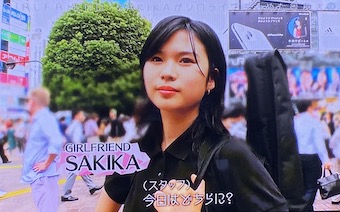 GIRLFRIEND SAKIKA テレビ朝日「musicるTV」に登場！ - GIRLFRIENDLY