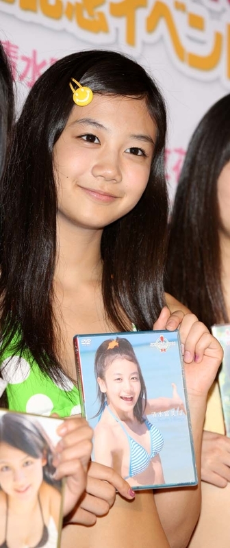 ミスマガジン2010、初のソロDVD - *Zephyrs*