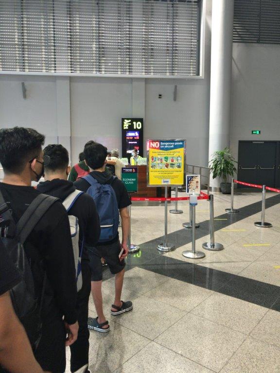 シンガポール航空 SQ157 プノンペン国際空港(PNH)-チャンギ国際空港(SIN) 搭乗記 （2021年6月コロナ禍のフライト） - ゆる ...