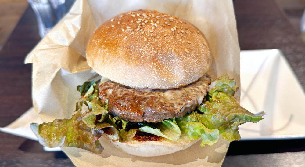 『LOUIS CHERRY BEANS』草薙駅前のカフェ型チェリビでランチ！ - 静岡市観光＆グルメブログ『みなと町でも桜は咲くら』