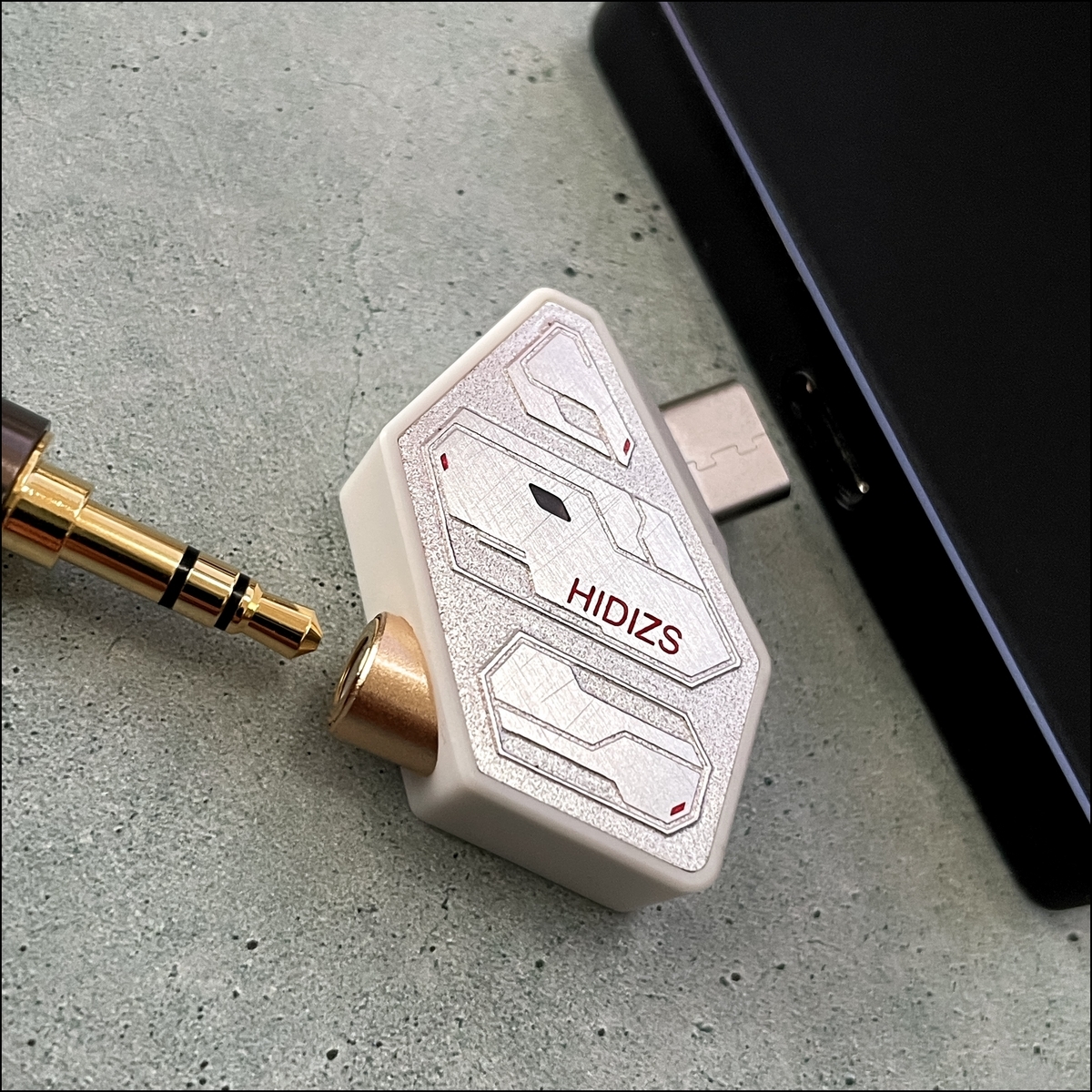 HIDIZS『SD2』レビュー。ケーブル不要で手軽に高音質を。 - Sat03 Labs