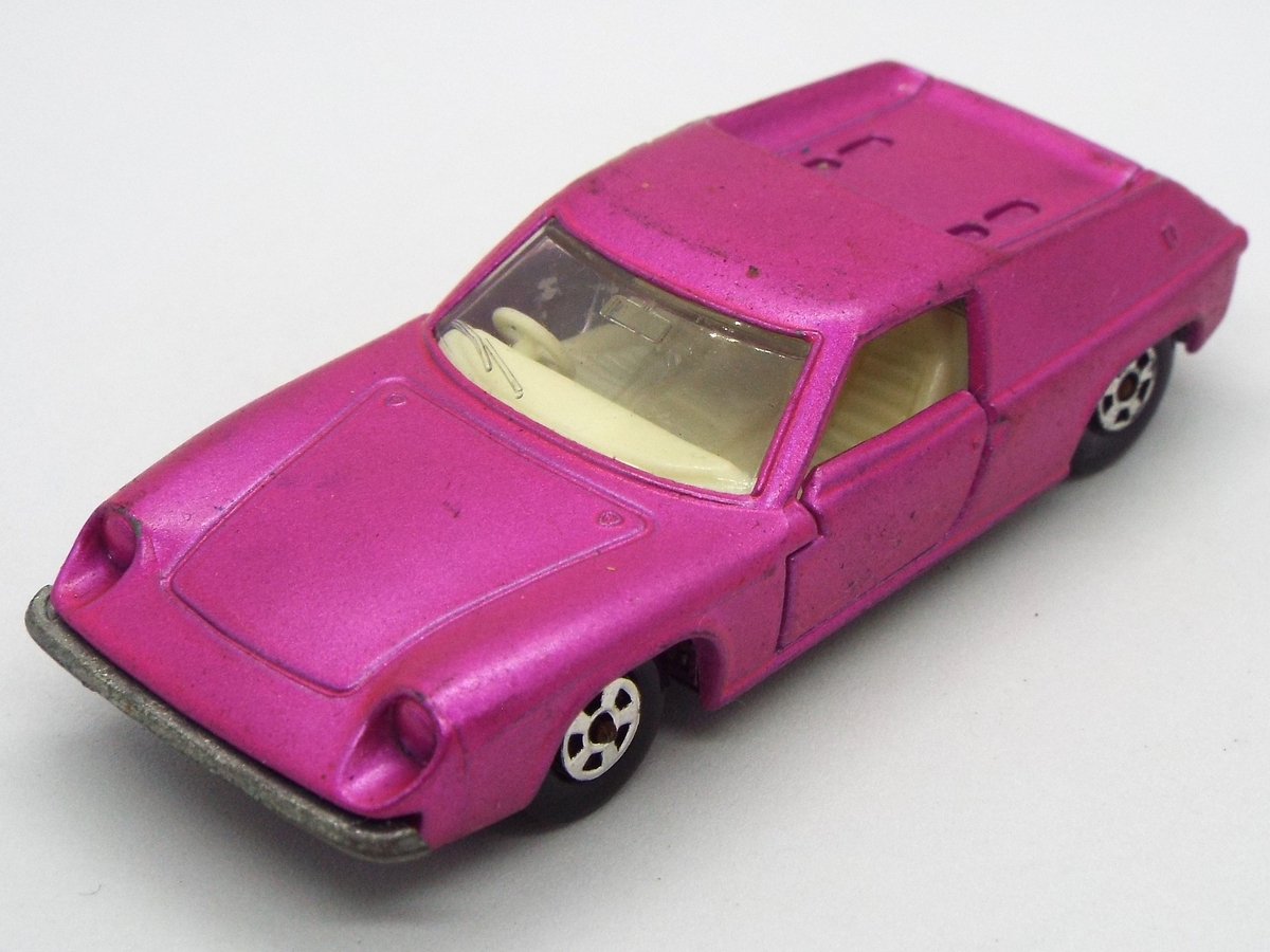 Superfastの嚆矢─MATCHBOX №5 LOTUS EUROPA - 手のひら駐車場日誌