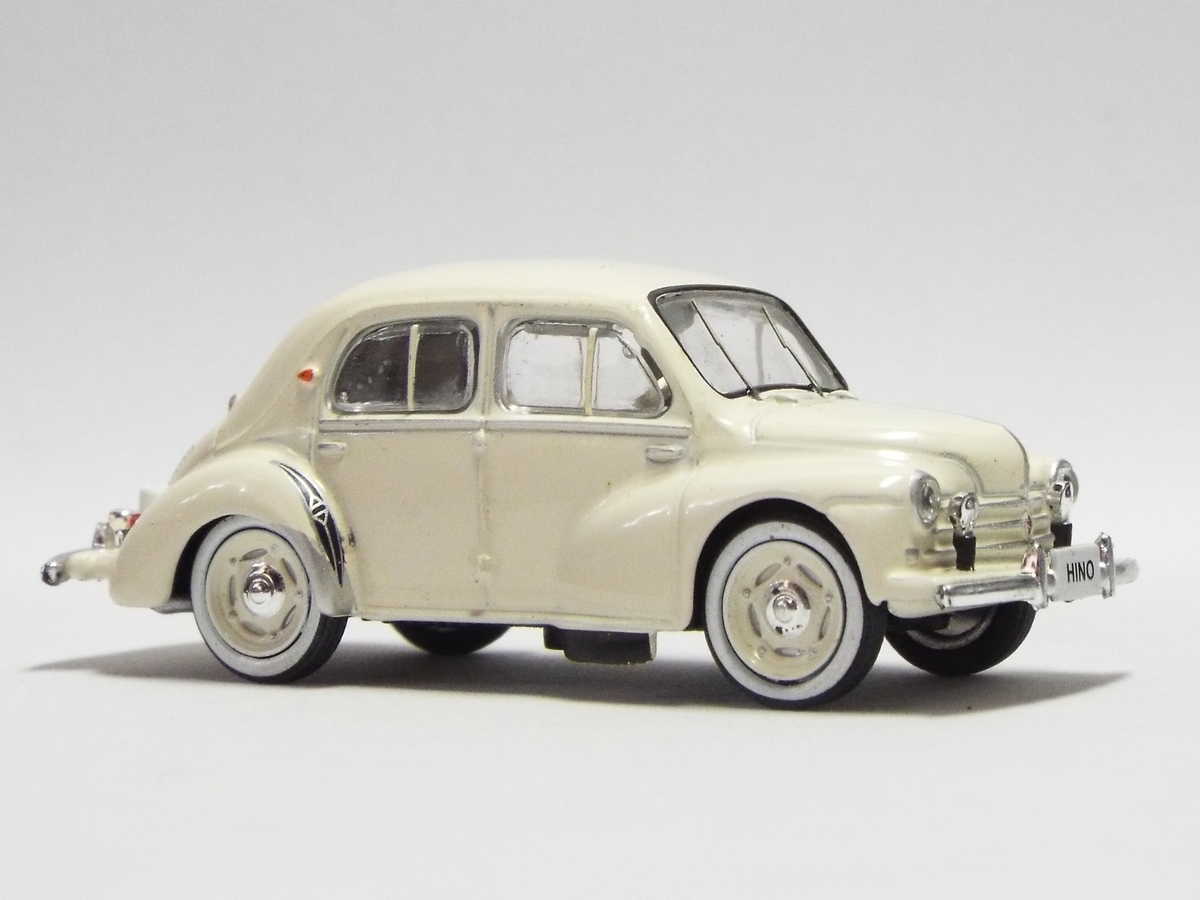 50年代日本の車をバングラデシュ製で ─ DeAGOSTINI Hino Renault 4CV (PA55) - 手のひら駐車場日誌