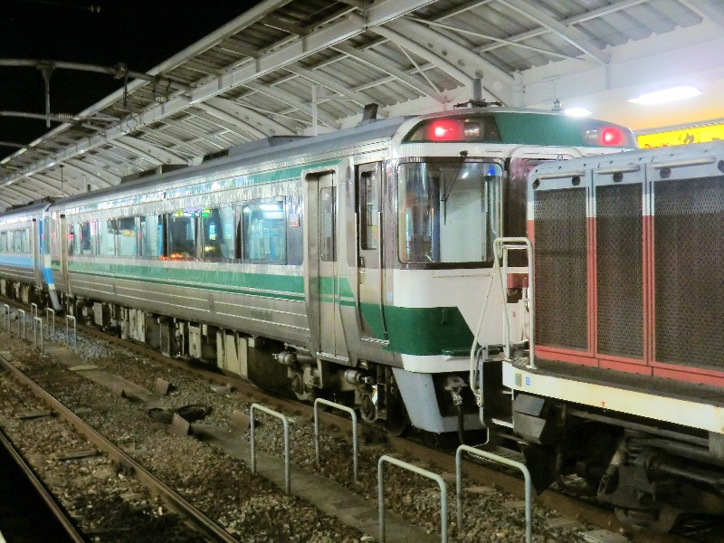 2017年1月 DE10 1139とキハ185系の連結が再び - JR撮影日記