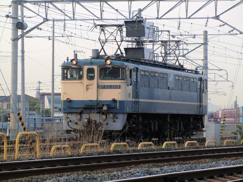 貨物列車EF65 1072・1078・1079・1122号機動きが - JR撮影日記