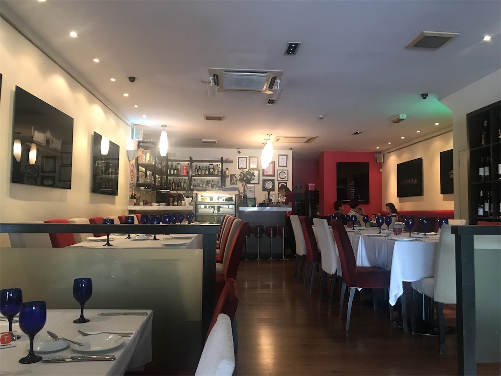 伊) opus @ Bangsar - またマレーシアに住むらしい。今度は猫も。