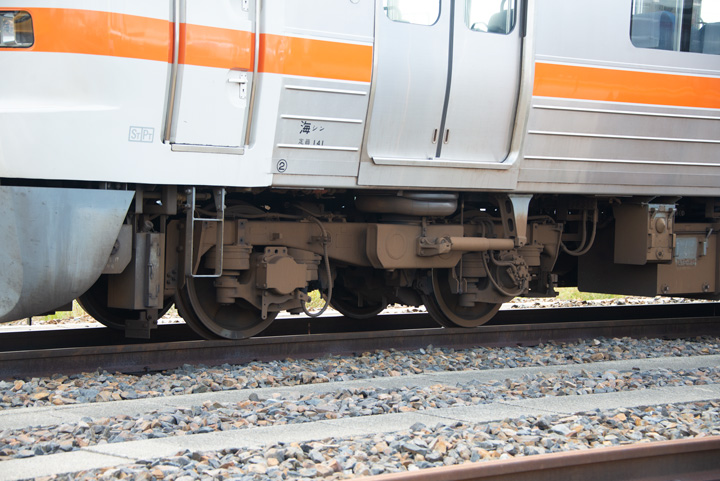 基地の片隅で＃2 - Tetsu Construction