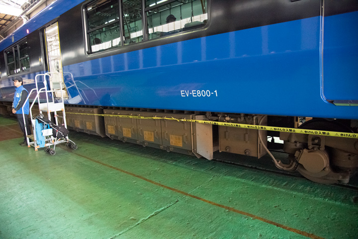 三線軌条＃6 - Tetsu Construction