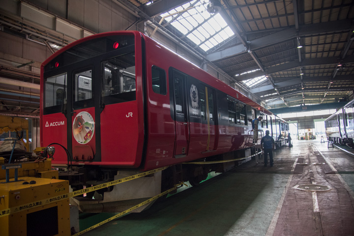 三線軌条＃7 - Tetsu Construction