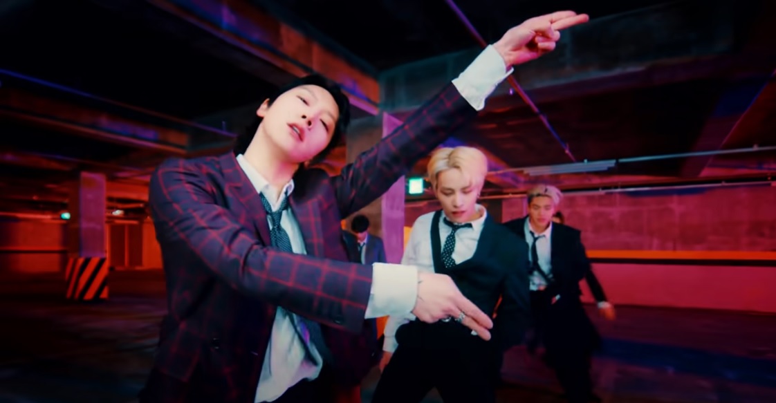 WayV 威神V - Action Figure とめ・はね・はらい 優雅さの技術 - 電子計算機舞踏音楽