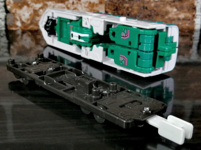 【ブログ 51point】 プラレール 新幹線変形ロボ シンカリオン チェンジザワールド シンカリオンCW E5はやぶさ トレーラーフォーム ( シンカリオン E5はやぶさ エルダビークル ...