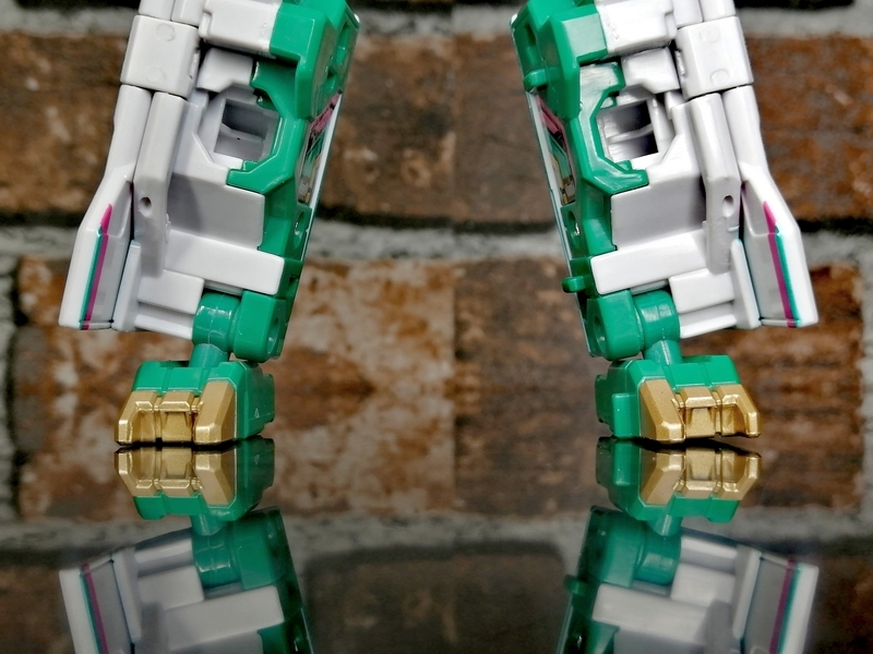 【ブログ 51point】 プラレール 新幹線変形ロボ シンカリオン チェンジザワールド シンカリオンCW E5はやぶさ トレーラーフォーム ( シンカリオン E5はやぶさ エルダビークル ...