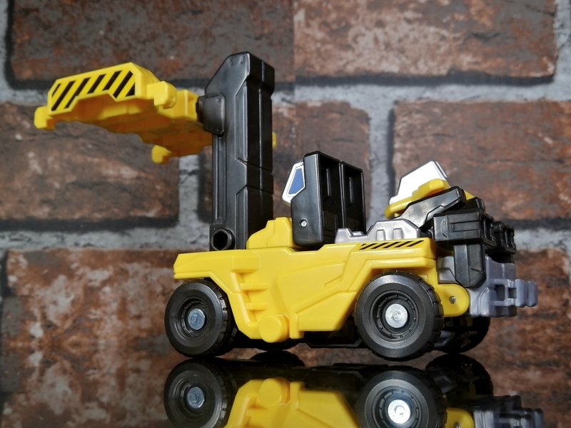 【ブログ 51point】 プラレール 新幹線変形ロボ シンカリオン チェンジザワールド シンカリオンCW E6こまち トップリフターフォーム ( シンカリオン E6こまち エルダビークル ...