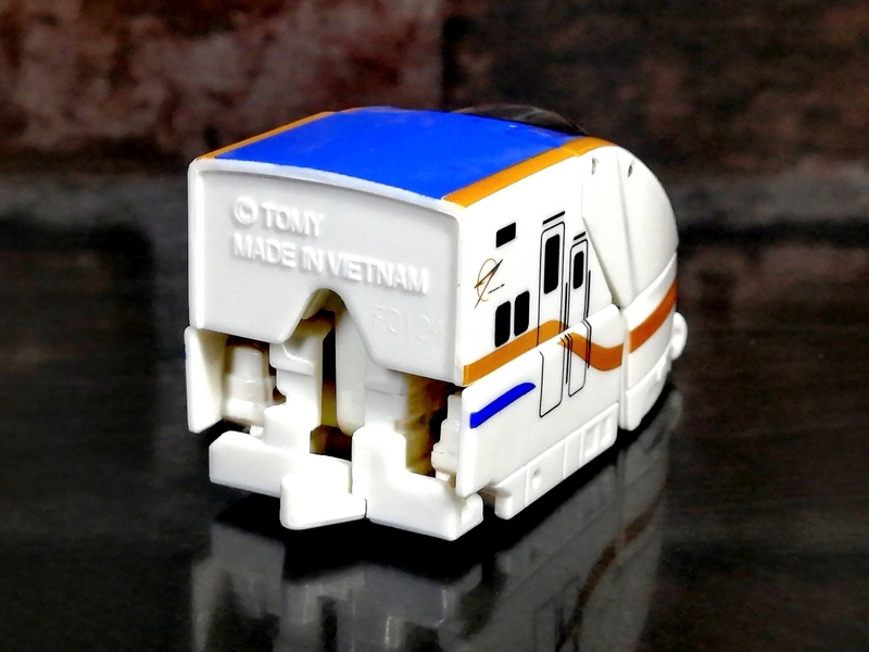 【ブログ 51point】 新幹線変形ロボ シンカリオン チェンジ ザ ワールド シンカリオンCW クイックチェンジ！ E7かがやき レビュー - 51point