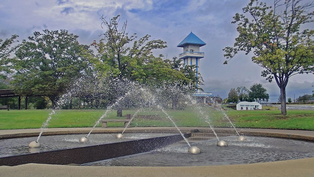 爽秋の公園情景 その 5 - shawtの「今日の一枚」
