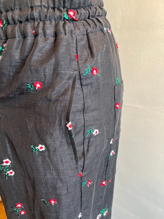 TICCA / フラワーエンブロイダリーパンツ - anouk shop blog