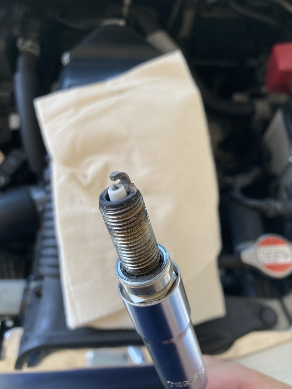 アルトワークス プラグ交換・エアフィルタ清掃 - shupop@hateblo