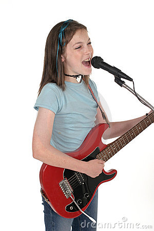 Key Pieces of How to Sing with a Band - Singing For Beginners