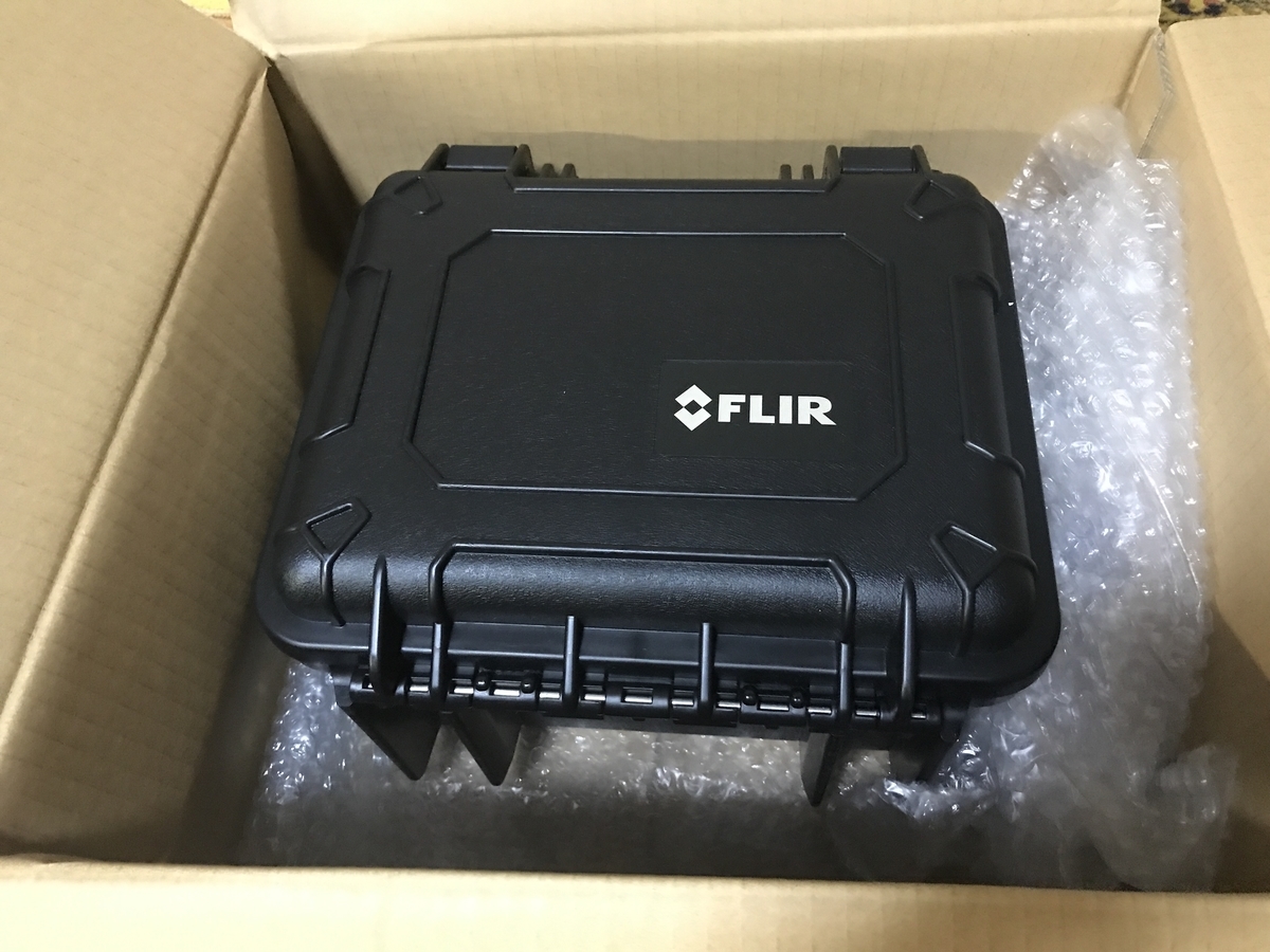 国内初? FLIR PTQ136 Breach 開封レビュー!!【外見編】その1 - ドローンどんと来い！