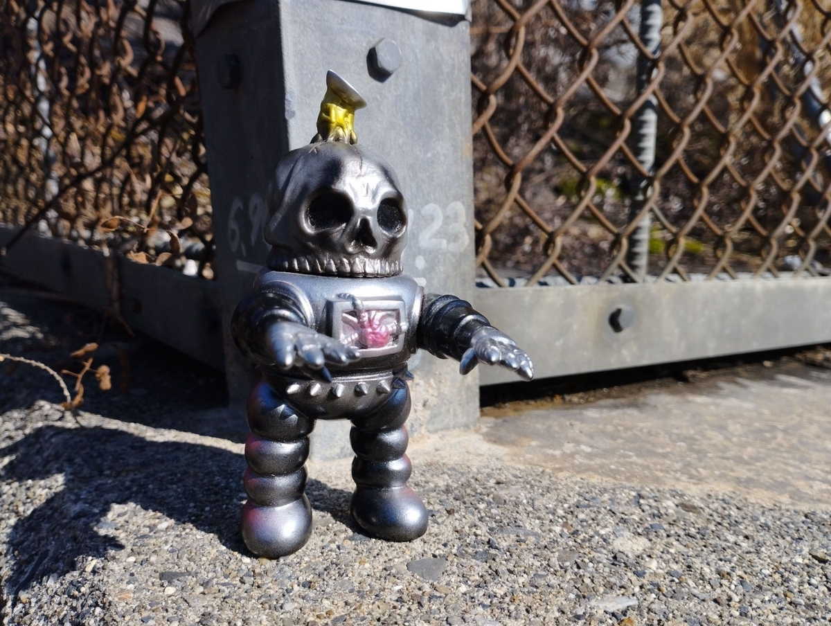 SOFVI PHOTOWALK Vol.5-ソフビを持って散歩する - smogbom