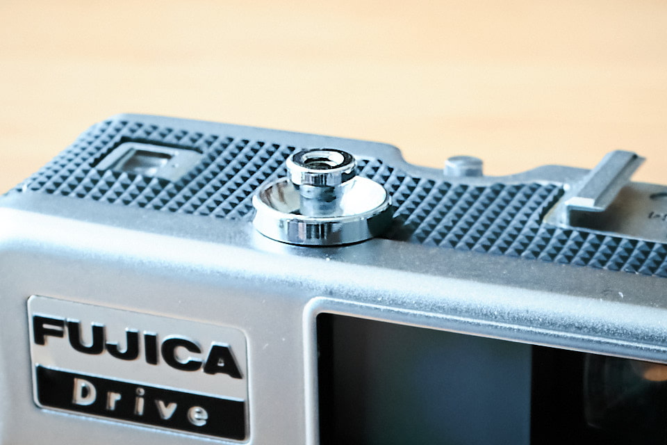 ハーフサイズのフィルムカメラ、FUJICA Driveを購入しました。 - どこかの風景