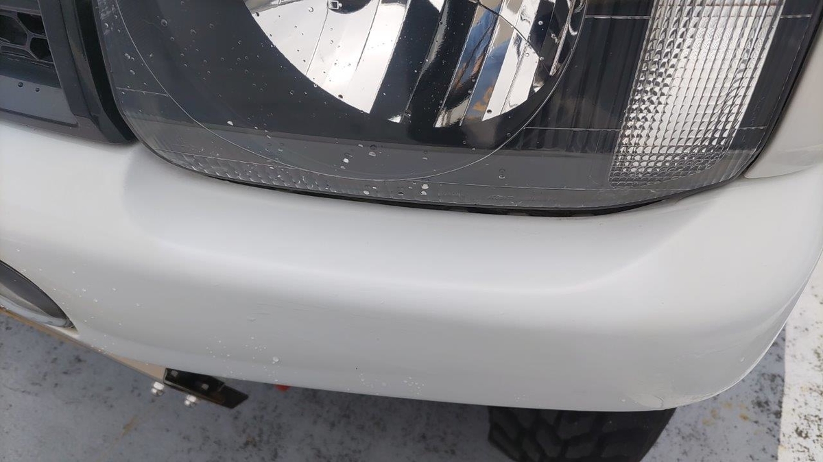 ジムニー(JB23)のバンパーをエアータッチで補修した件 - srtarouのブログ