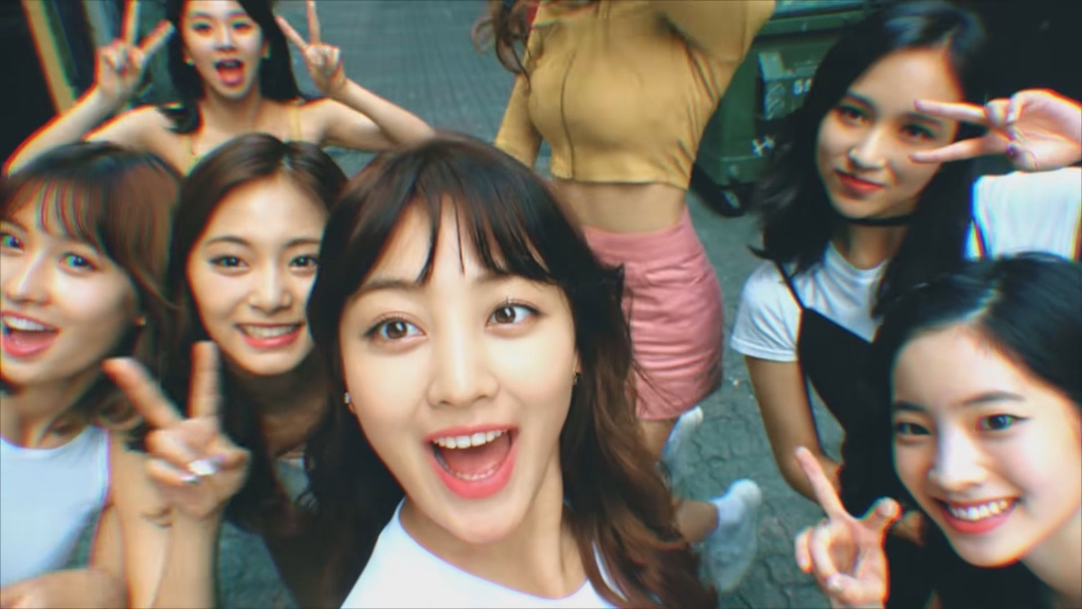 TWICE「LIKEY」ジヒョ カワイイ！！（まとめ） - ヘラジカ屋さん